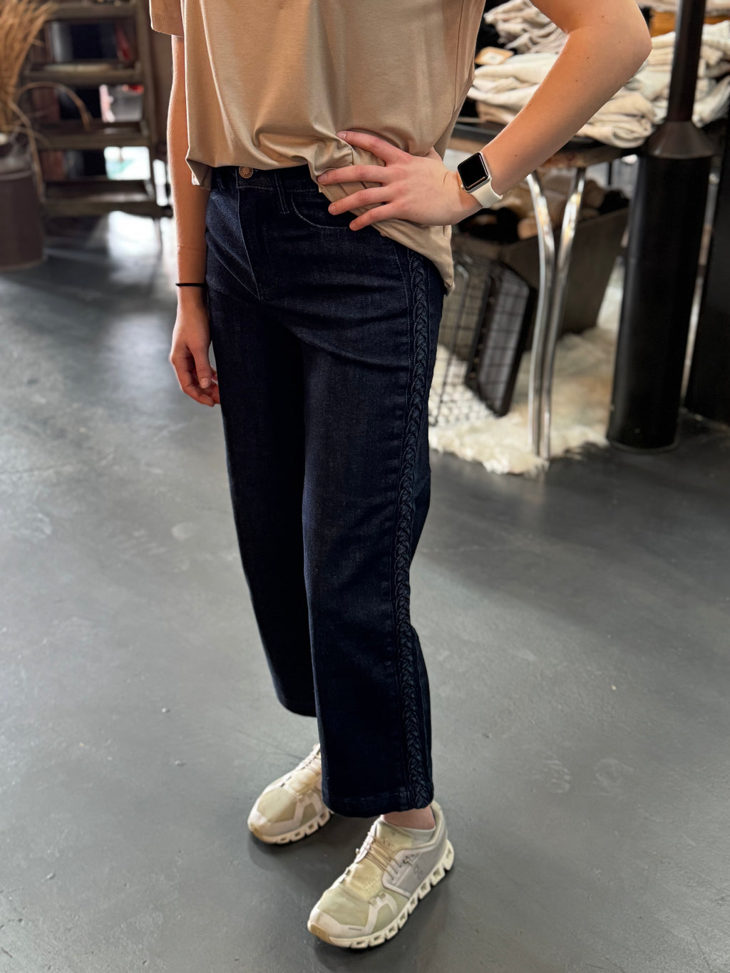 Tara Judy Blue Braid Detail Crop – Rustic Roots 605